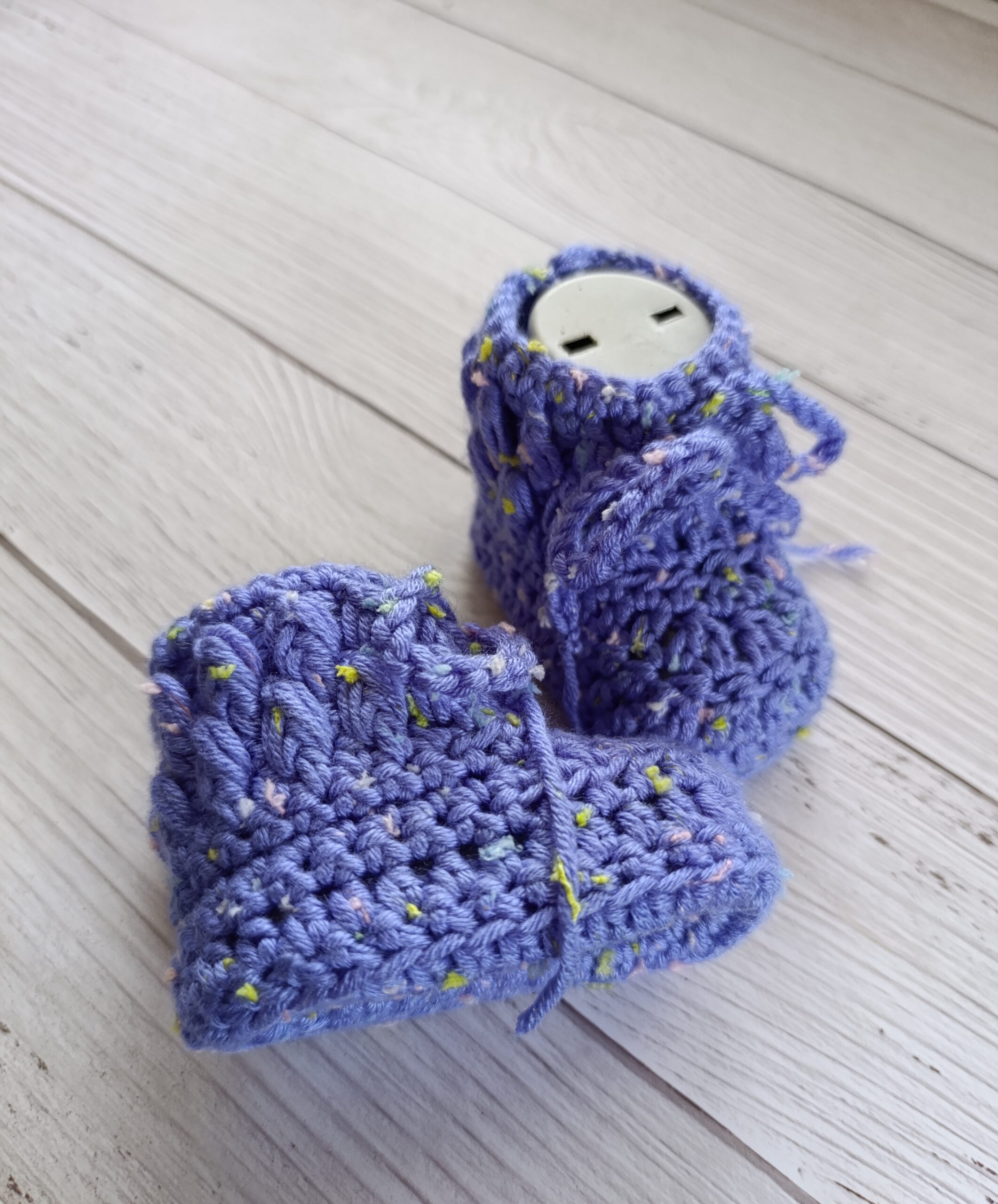 Easy Crochet Baby Booties Pattern | Free Pattern | toyslab creations